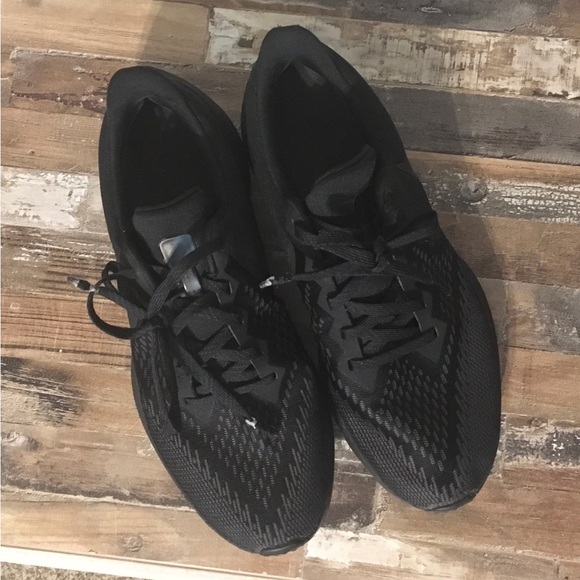 Nike | Shoes | Nike Zoom Winflow 6 | Poshmark